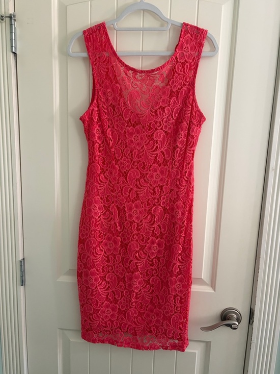 le chateau | Dresses | Le Chateau Coral Lace Sheath Mini Dress | Poshmark